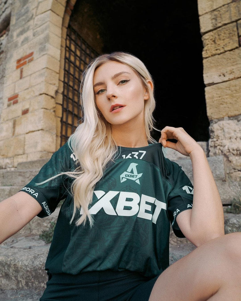 Eva Elfie: Unveiling the Enchanting World of a Sensational Star