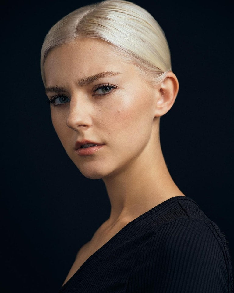 Eva Elfie: Unveiling the Enchanting World of a Sensational Star